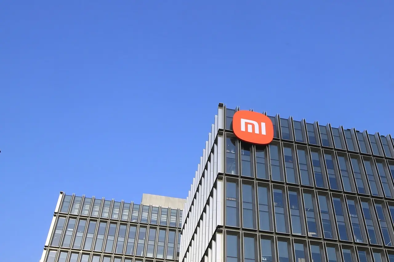 Lark Case Study: Lark giúp Xiaomi mở rộng ra 40 quốc gia bằng một nền